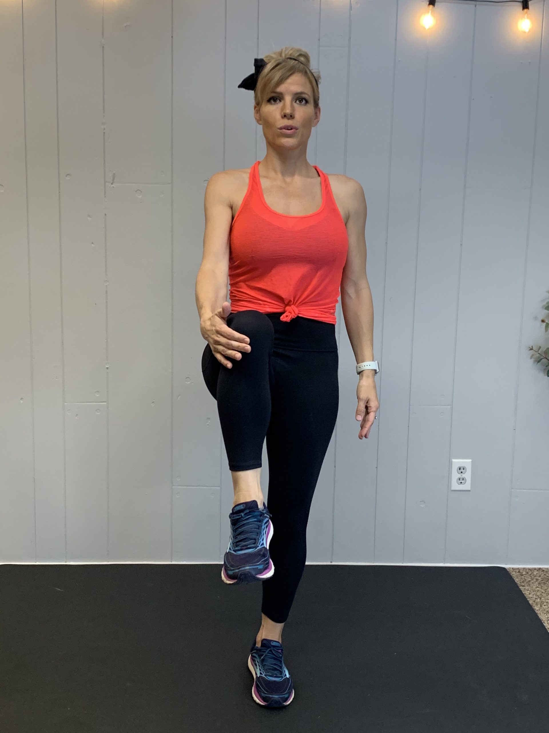 Apartment Friendly Workout: Exercises for Legs, Glutes & Thighs ...